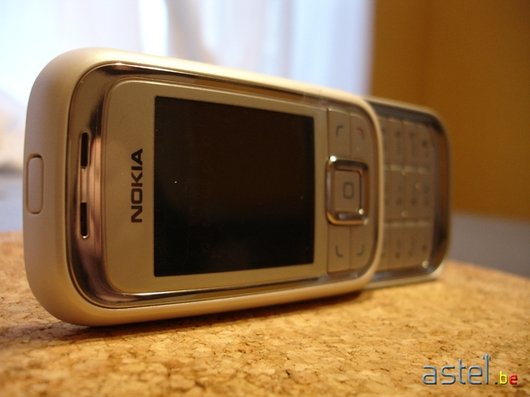 Nokia 6111 Review Photo